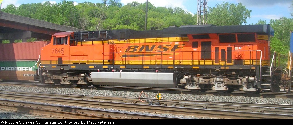 BNSF 7645